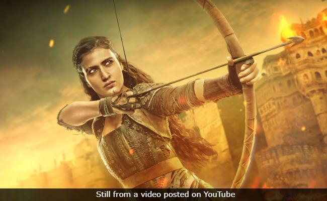 Here's How Fatima Sana Shaikh Trained For Zafira In Thugs Of Hindostan ...