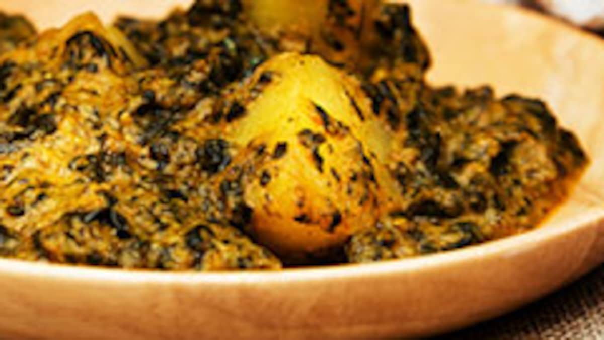 Watch: How To Make Winter-Special Methi Aloo For A Quick Dinner - NDTV Food
