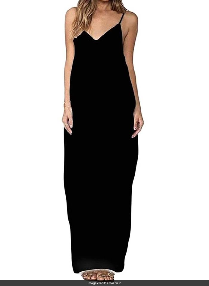 Kareena Kapoor Reminds Us That A Simple Black Dress Can Go A Long Way