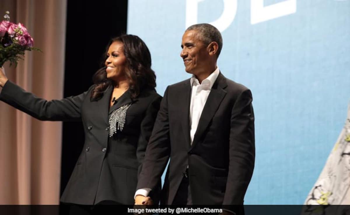 Obamas In Talks To Produce Tiger Woods Film