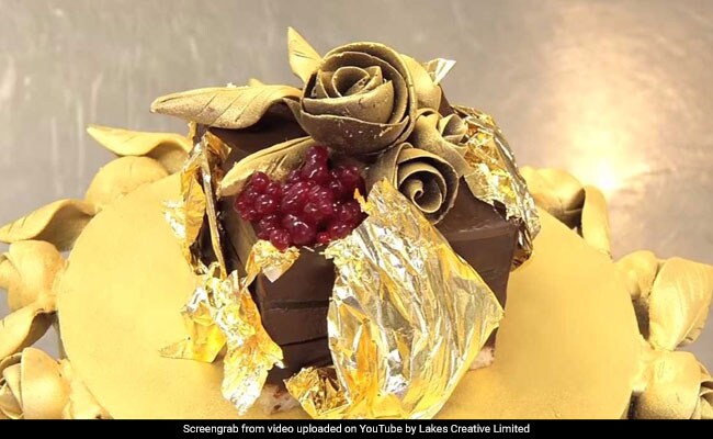 The Top 10 Most Expensive Foods In The World Including A 24K Gold Pizza