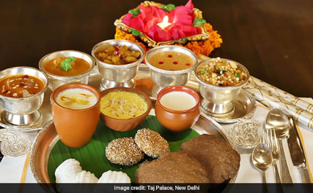 Chaitra Navratri 2024: चैत्र नवरात्रि में 9 दिनों में माता को लगाएं इन ...