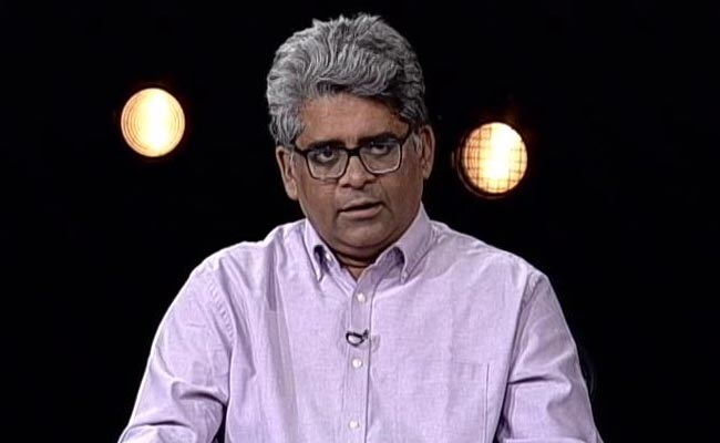Rathin Roy: Crisis Shadow On India's Economy, Predicts Member Of PM ...