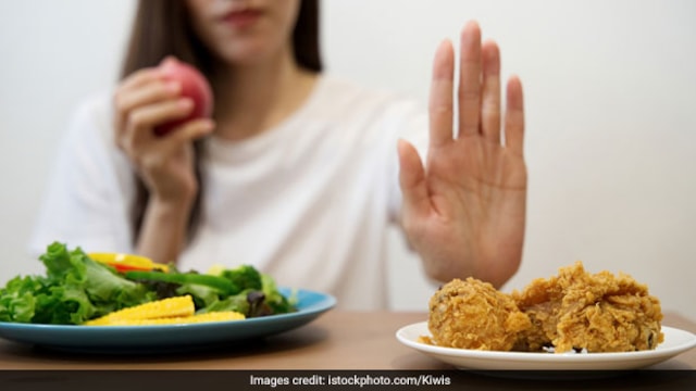 What Is "Clean Eating"? Does It Lead To Eating Disorders?