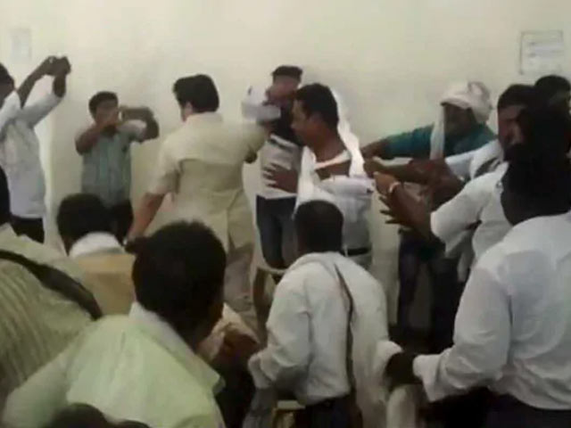 BSP Workers Throw Chairs, Attack Leader In Shocking Free-For-All