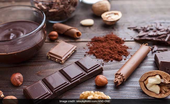 10 Healthy Snacks You Can Eat This Winter Without Gaining Weight