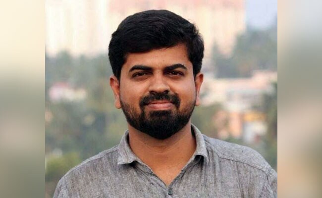 Kerala Journalist K Muhammed Basheer Dies In Bike Accident, IAS Officer ...