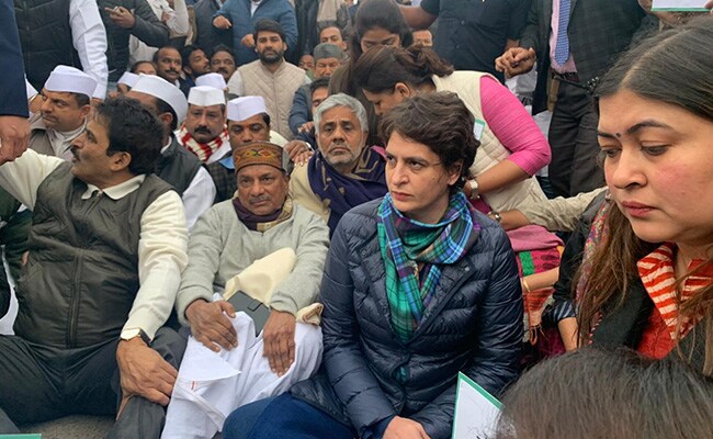 Priyanka Gandhi Leads Protest At India Gate Against Crackdown On Students
