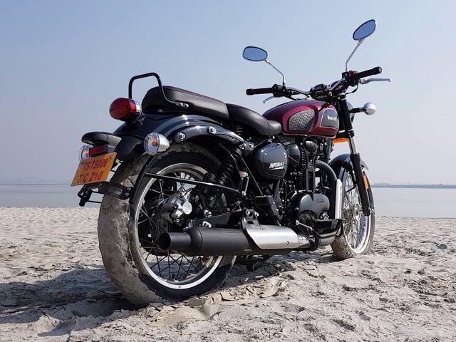 First Look - Benelli Imperiale 400