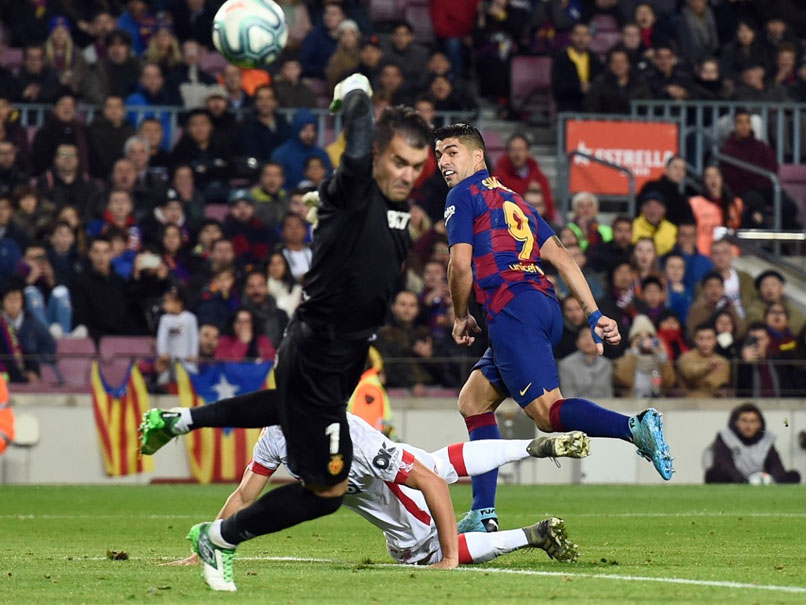 Barcelona's Luis Suarez Scores His "Best Goal" With Stunning Backheel ...