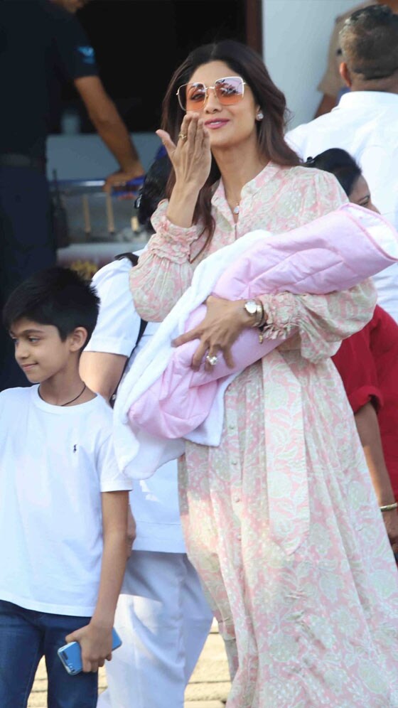 World, Meet Shilpa Shetty's Baby Daughter Samisha