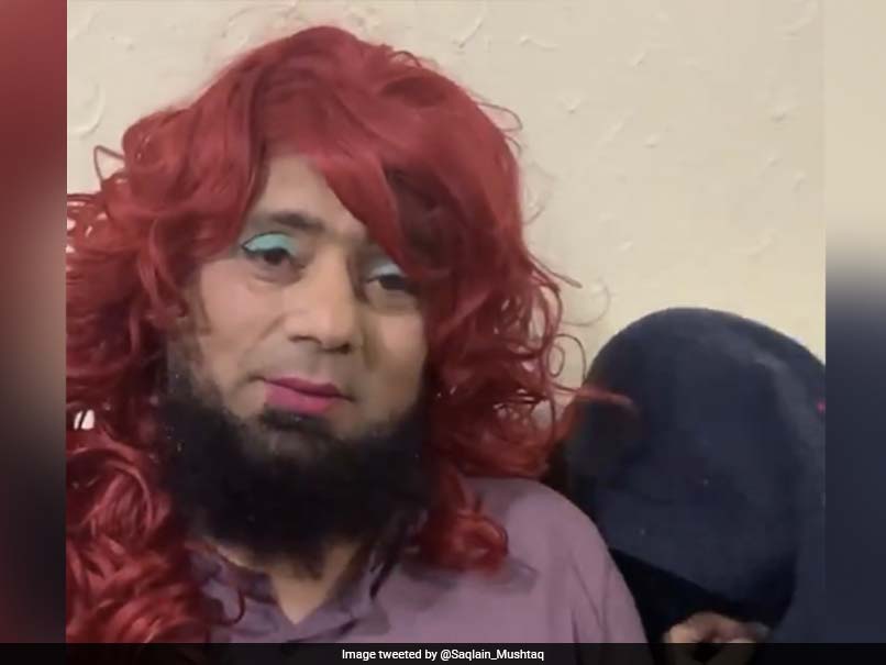 "Stay Safe, Look Beautiful": Saqlain Mushtaq Tweets Video In Wig, Make ...