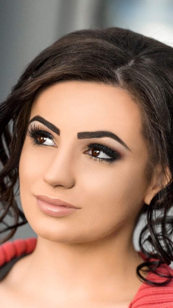 Makeup Tips And Tricks To Master Smokey Eyes