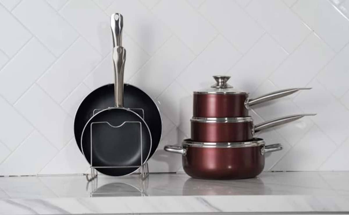 Nutritionist Recommends Switching These Three Cookware