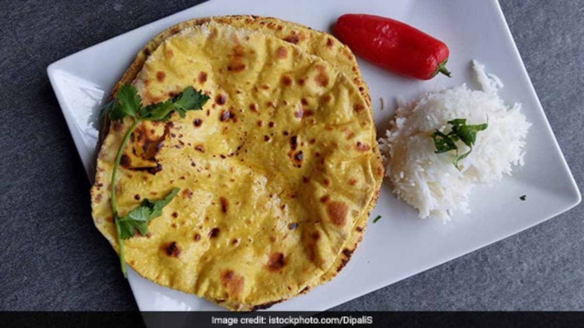 रात को बच गए हैं चावल तो बनाएं ये टेस्टी गुजराती रोटला, नाश्ते के लिए ...