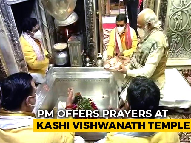 Watch: PM Modi Prays At Kashi Vishwanath Temple In Varanasi On Dev Diwali