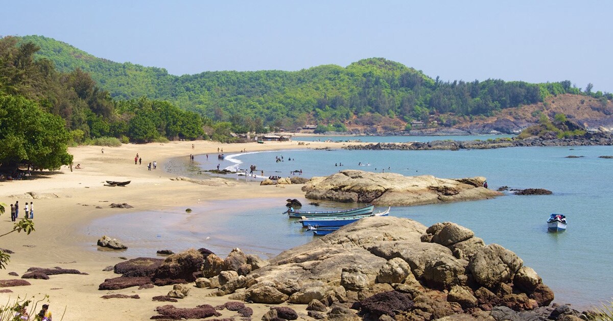 Beach Destinations In Karnataka: Om Beach, Murdeshwar And More