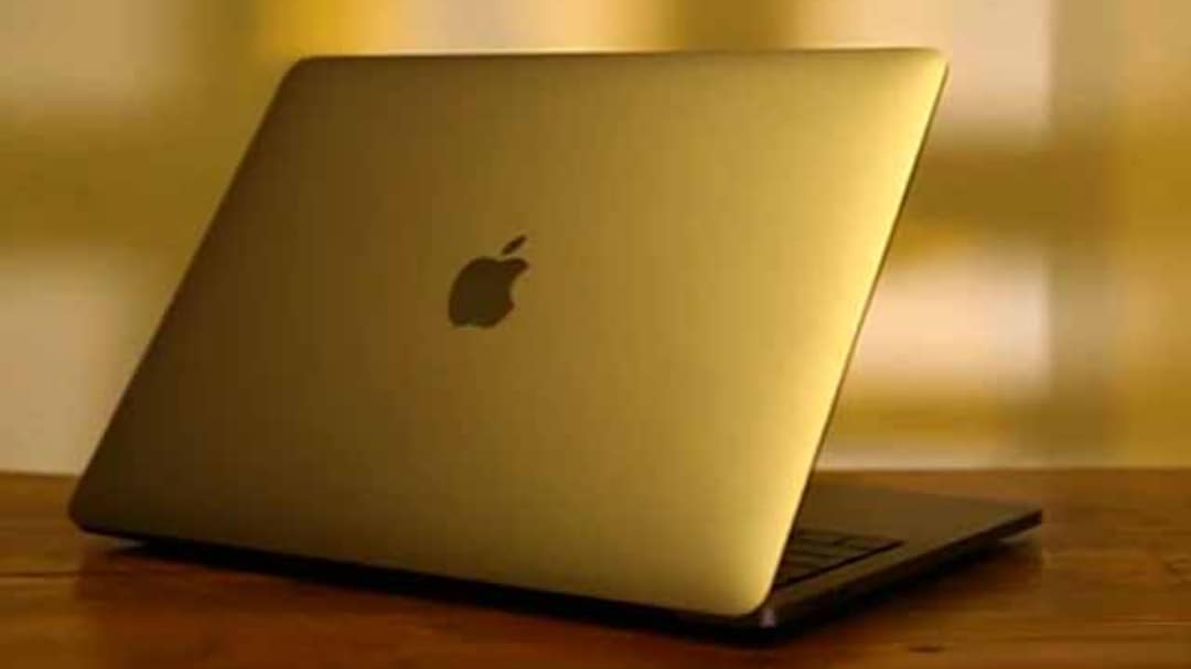 Apple's Touch-Screen MacBook Pro Tipped For 2026 Launch: Dynamic Island ...