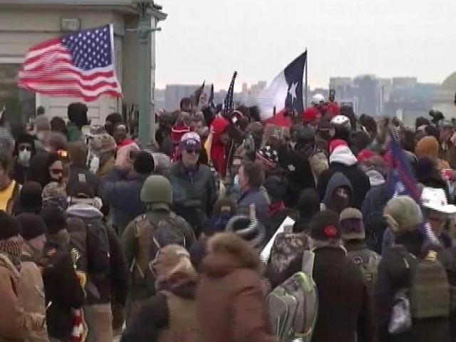 Pro-Trump Mob Storms US Capitol, Clashes With Police, 1 Dead