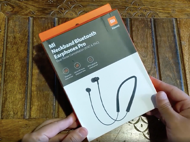 Mi Neckband Bluetooth Earphones Pro: Specs, Reviews, Comparison (11th ...