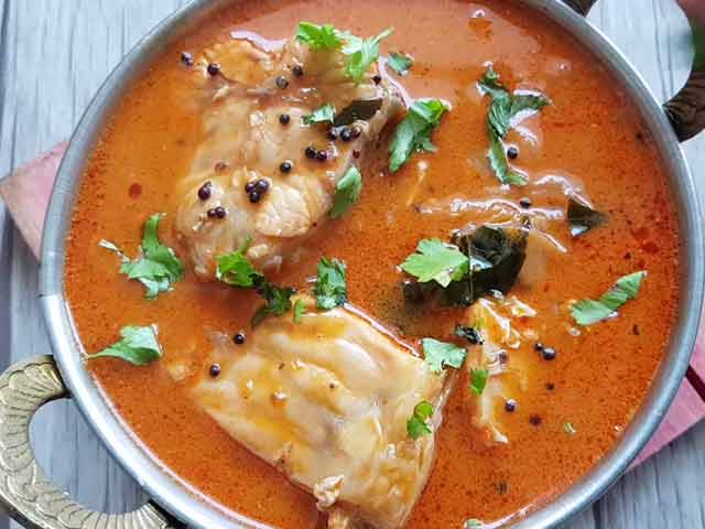 How To Make Malabar Fish Curry | Easy Malabar Fish Curry Recipe Video