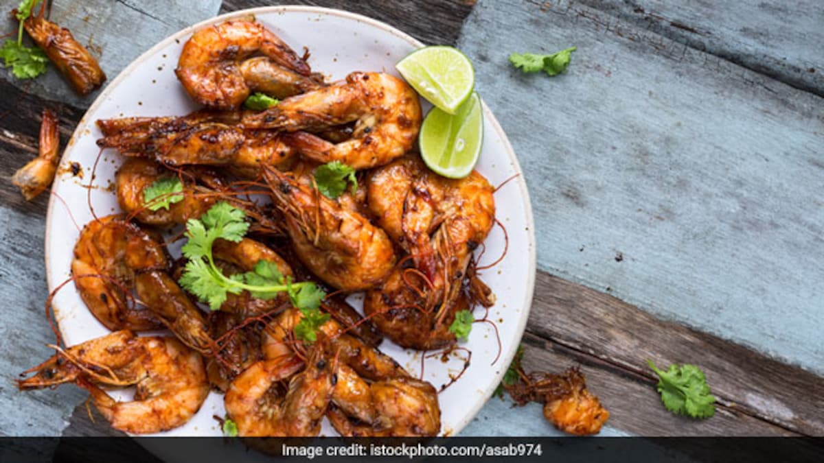 Andhra Style Prawn Fry: Make A Tantalizing Stir Fry In Under 15 Minutes ...