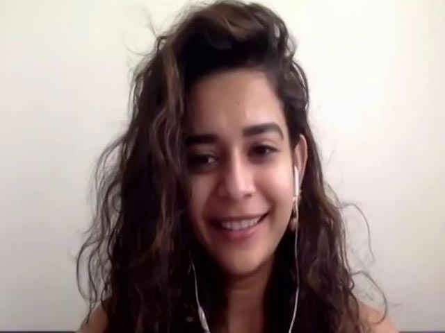 Actor Mithila Palkar Talks About Her Filmfare Award