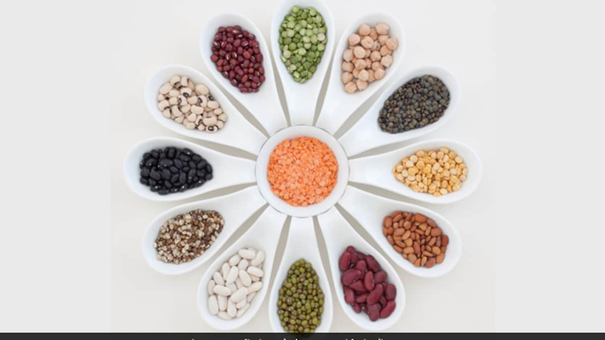 Rujuta Diwekar Explains How To Eat Pulses The Right Way; Heres Why You ...