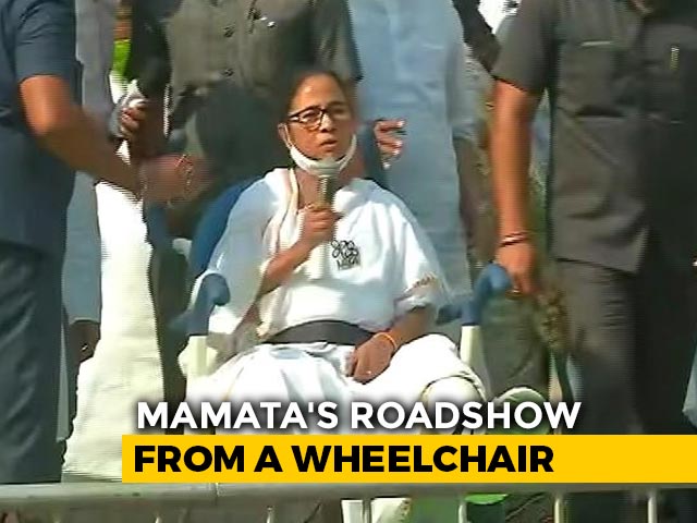 Cop Suspended By Election Body Over Mamata Banerjee's Injury At Nandigram