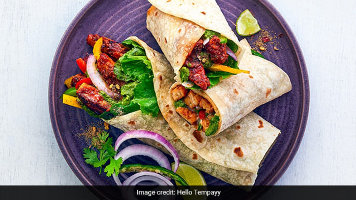 How To Make Kolkata-Style Fish Kathi Roll (Recipe Inside) - NDTV Food