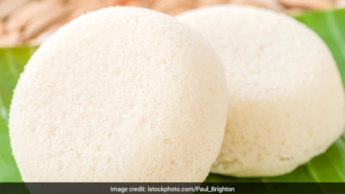 Sannas Recipe: How To Make Sweet And Savory Fluffy Goan Idlis (Recipe ...