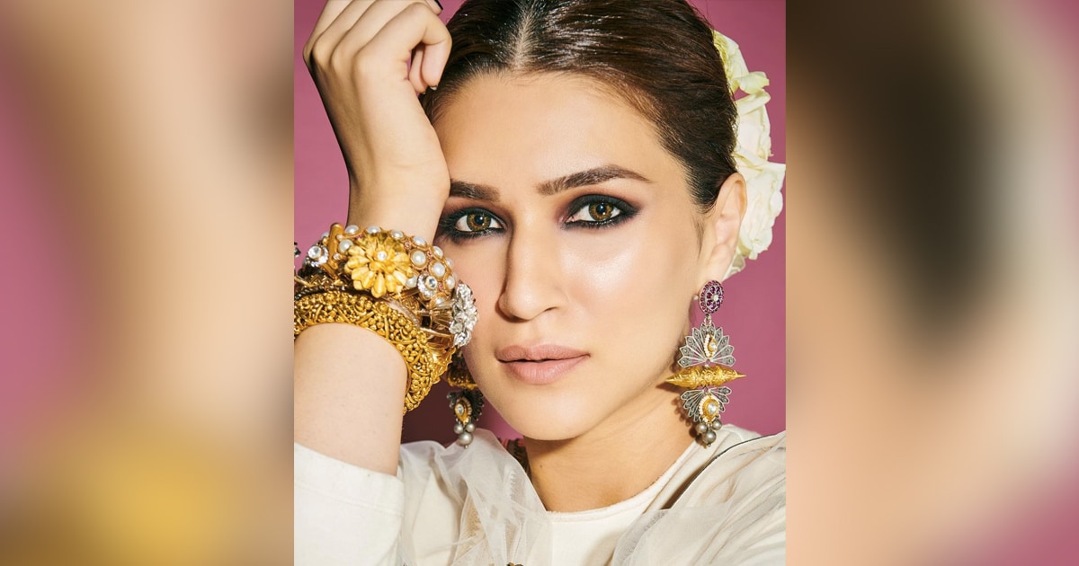 Kriti Sanon's Dramatic Eye Makeup