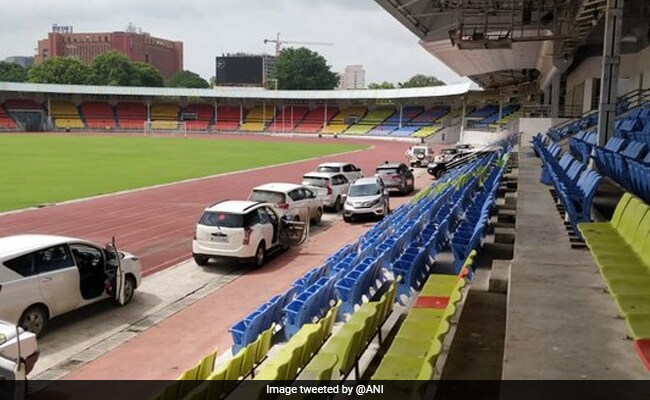 VIP Cars, Including Sharad Pawar's, At Pune's Shiv Chhatrapati Sports ...