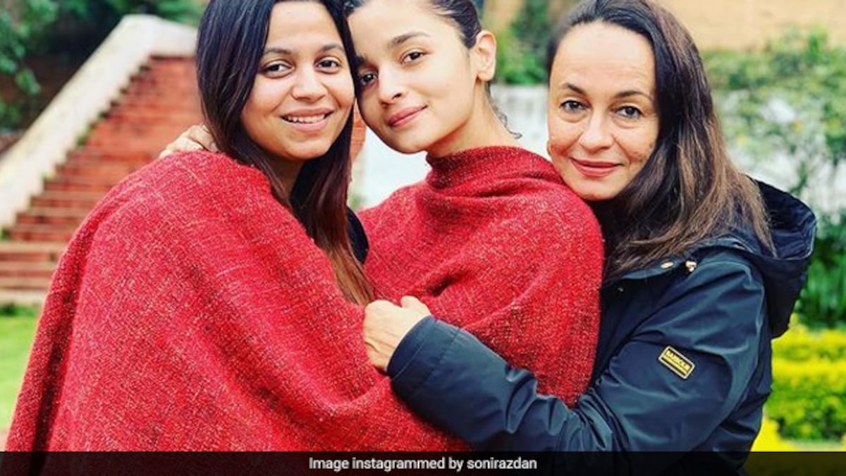 Alia Bhatt, Soni Razdan And Shaheen Bhatt Are Having Quite The Drool ...