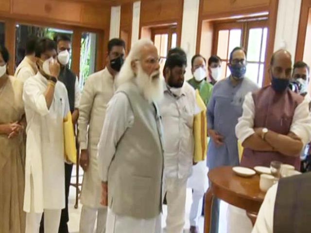 Watch: PM Modi's First Meeting With New Ministers Before Swearing-in