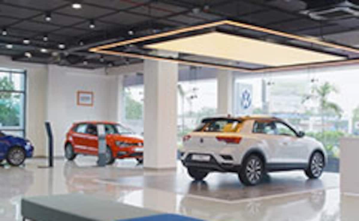 Festive Demand Drives Auto Sales In October 2024; 3.93 Lakh PVs Sold