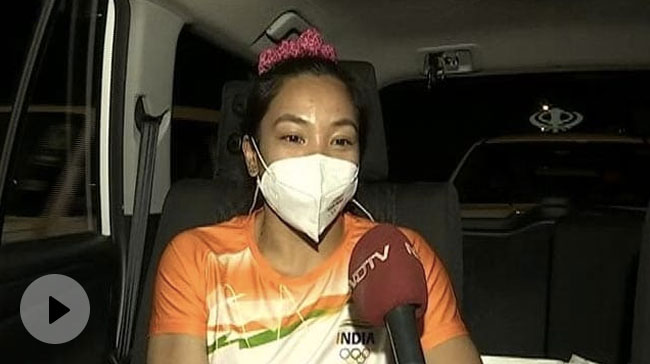 A Warm Welcome To Mira Bai Chanu Returned After Winning The Silver ...