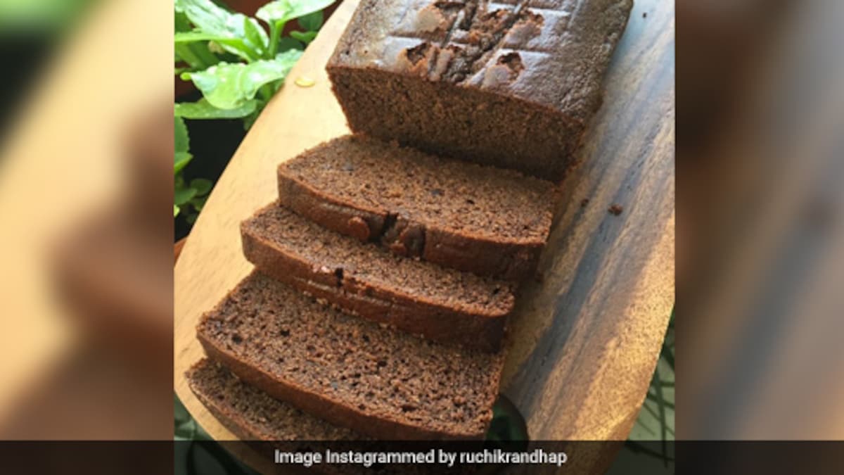 On A Diet? Try This Healthy Dark Chocolate Ragi Cake To Satisfy Your ...