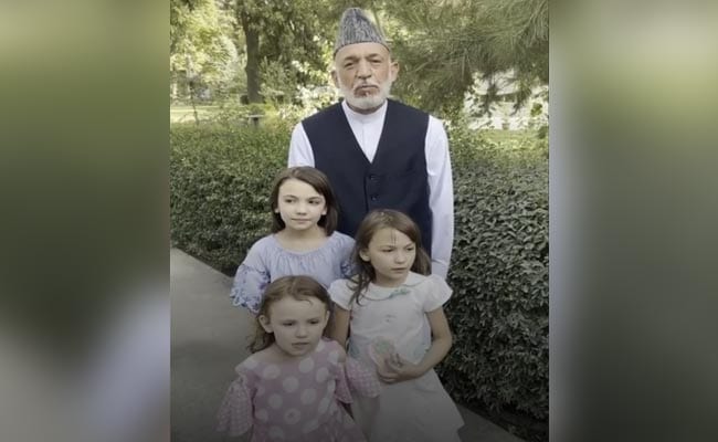 In Video With Daughters, Afghanistan's Hamid Karzai Appeals To Taliban