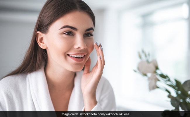 Skincare Tips: Follow These Steps Before And After A Workout To Avoid ...