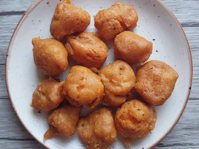 How To Make Fish Pakoda | Easy Fish Pakoda Recipe