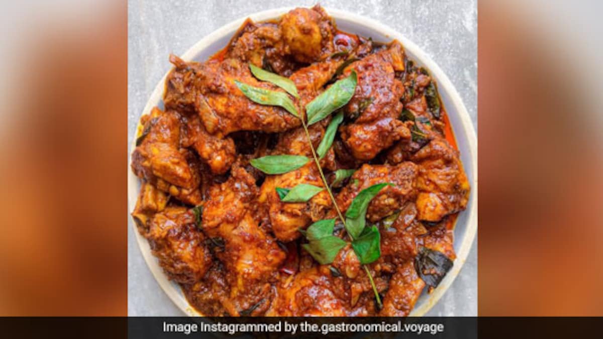 Mutton Ghee Roast Recipe: Try Making A Rich And Juicy Mutton Curry For ...