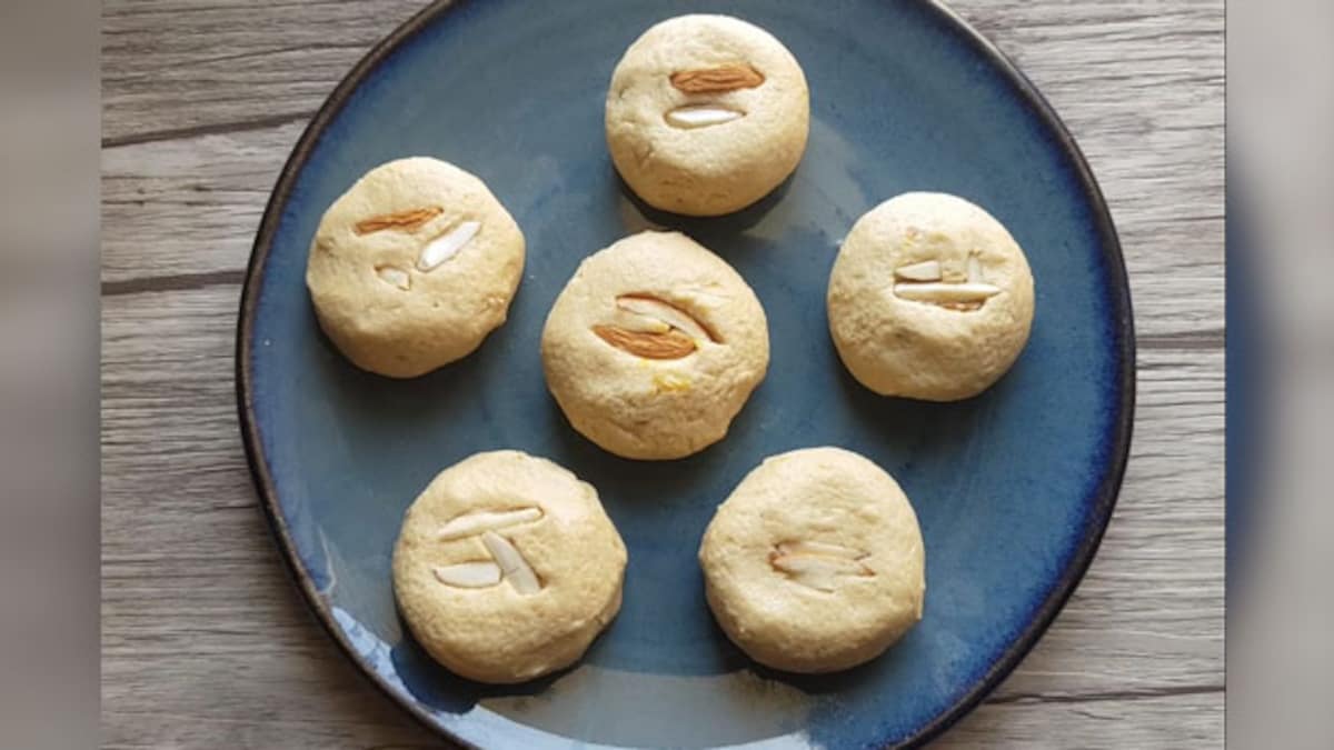 Durga Puja 2021: How To Make Bengali-Style Sandesh For The Festive Fare ...