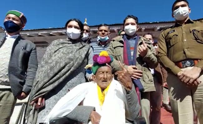 Shyam Saran Negi, India's First Voter, Dies; Will Be Cremated With Full ...