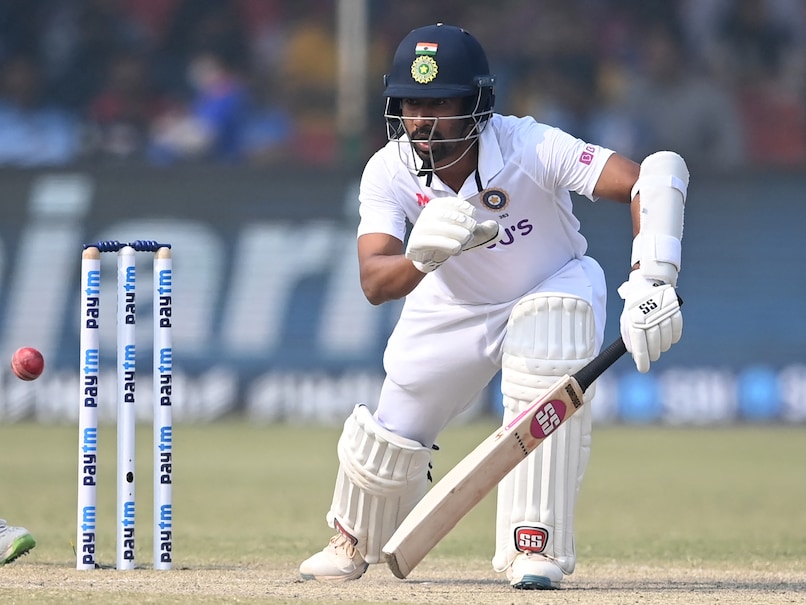 "Fought Through Pain": Aakash Chopra Hails Wriddhiman Saha Amid ...