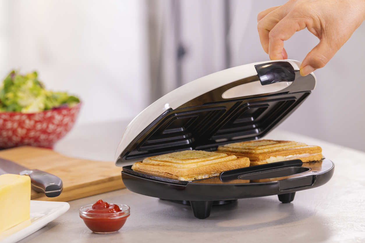 Sandwich Toaster Know All About Sandwich Toaster At NDTV Food Sandwich Toaster Know All About Sandwich Toaster At NDTV Food