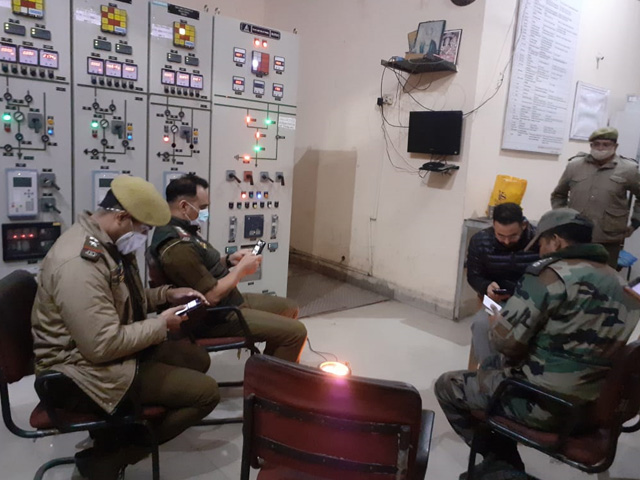 Army Helps With Massive J&K Blackout Amid Warning Of Nationwide Protest