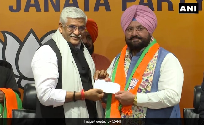 Punjab Assembly Election: 2 Punjab Congress MLAs Join BJP In Big Jolt ...