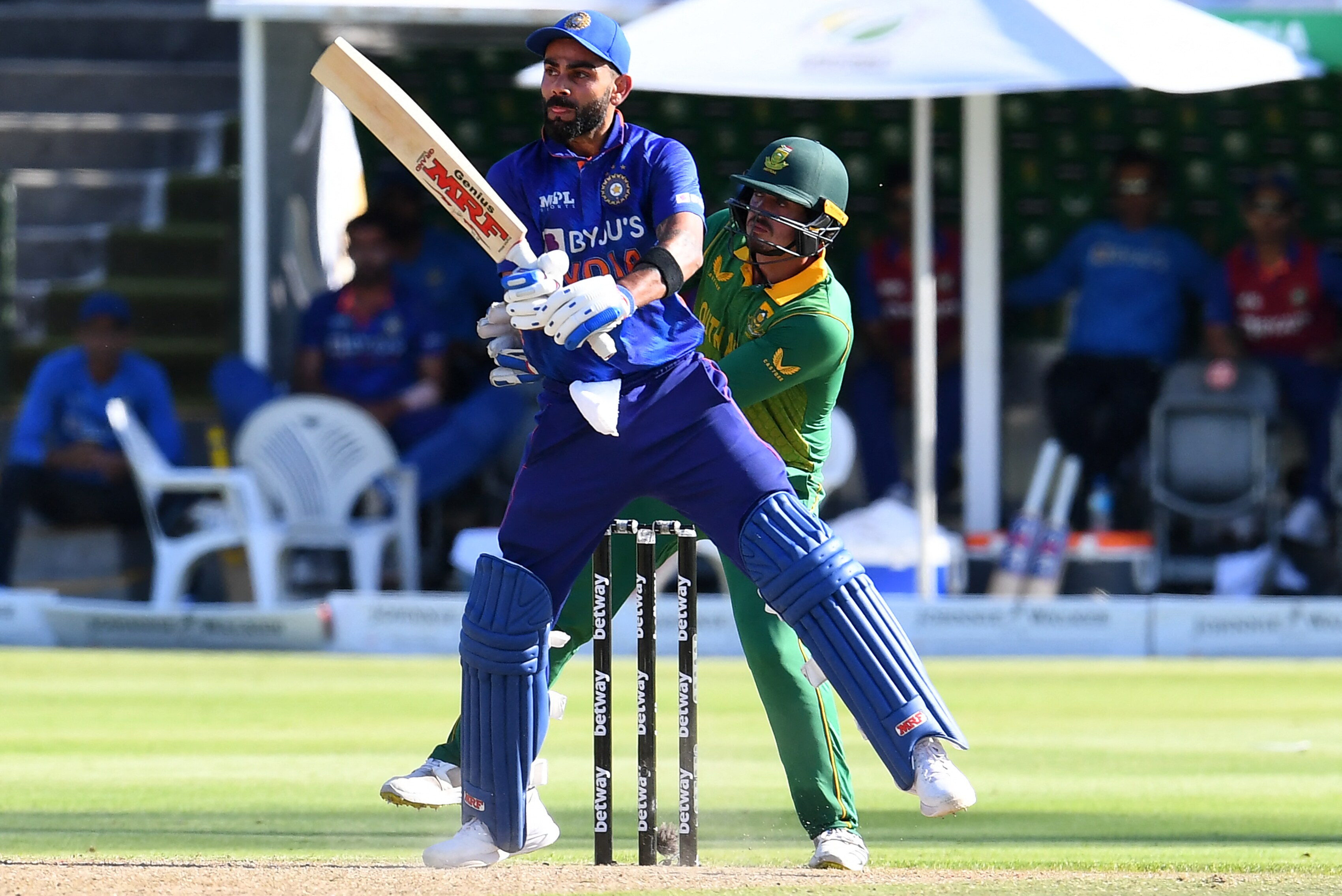 Jonty Rhodes Profile - Cricket Player, South Africa | News, Photos ...