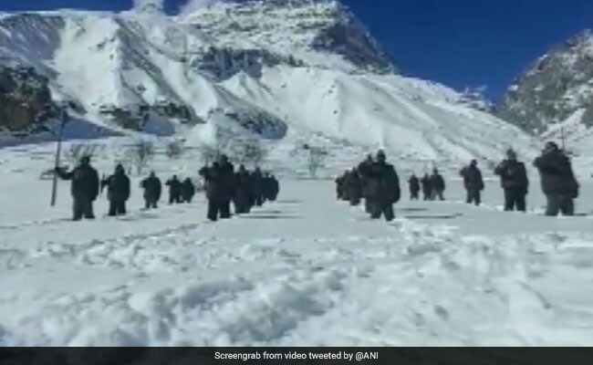 Indo-Tibetan Border Police (ITBP) Personnel Train At Minus 25 Degrees ...
